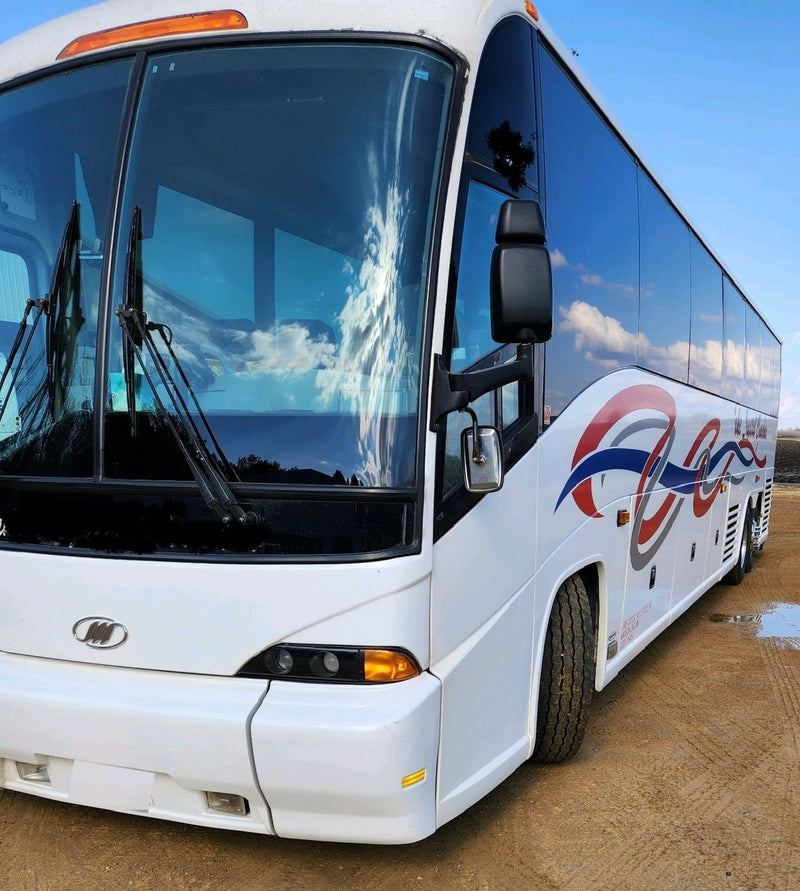 2008MCIJ4500CumminsZF7005_800x.jpg?v=1715794903